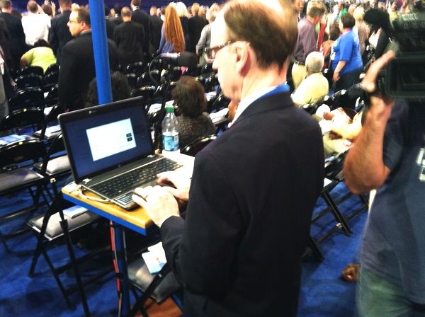 Microsoft charges the DNC! | Hollywood On The Potomac