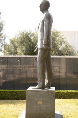 Embassy Oil…you Betcha.. | Hollywood On The Potomac